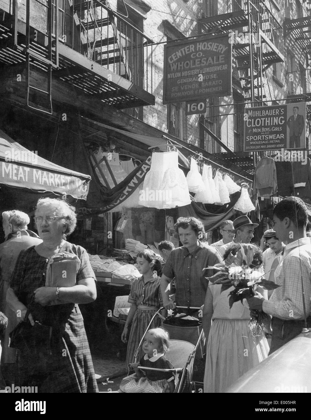 New york city 1969 Black and White Stock Photos & Images - Alamy