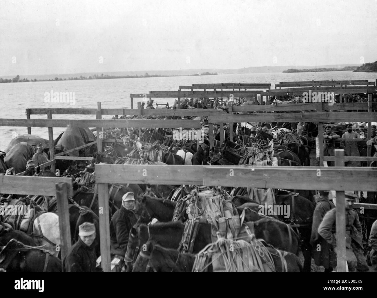 World war i troop transport hi-res stock photography and images - Alamy
