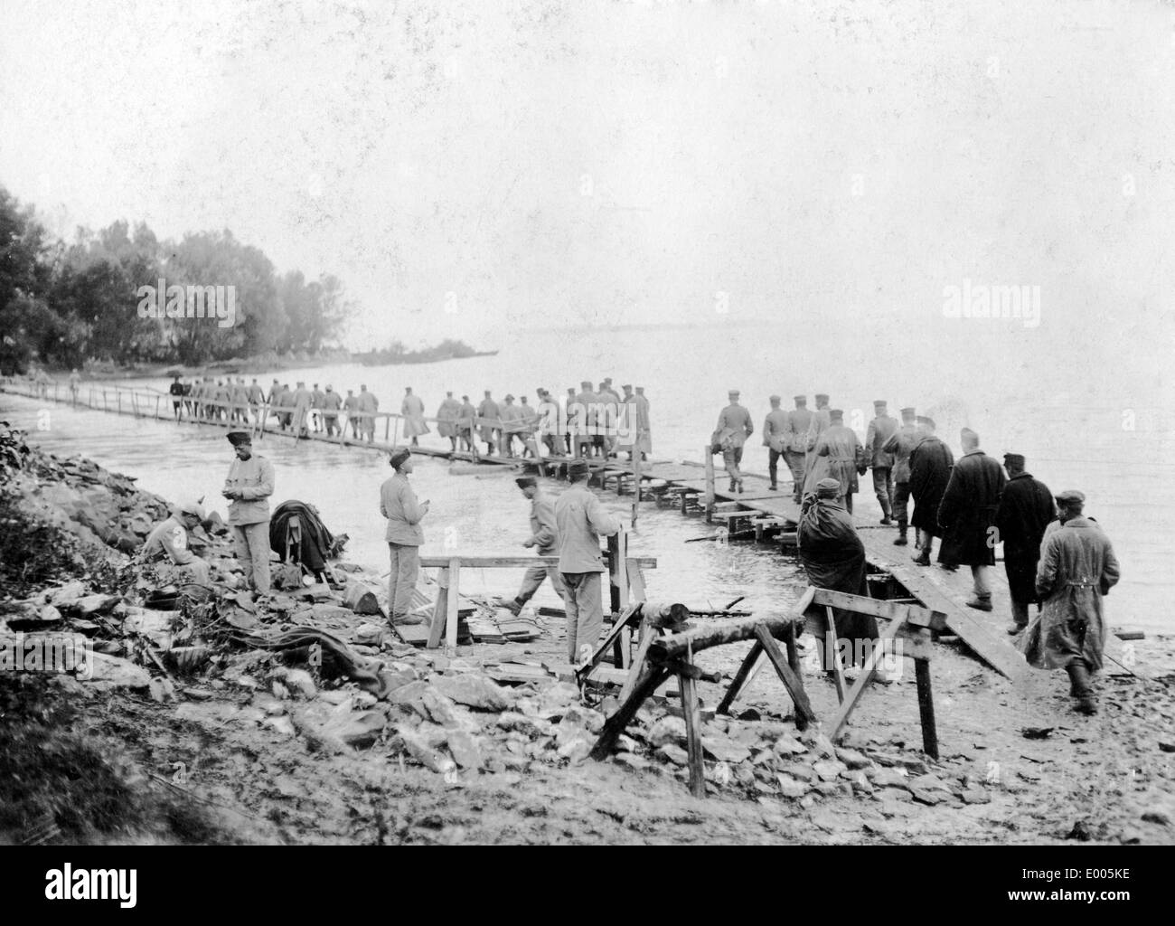 Military pontoon bridge hi-res stock photography and images - Alamy