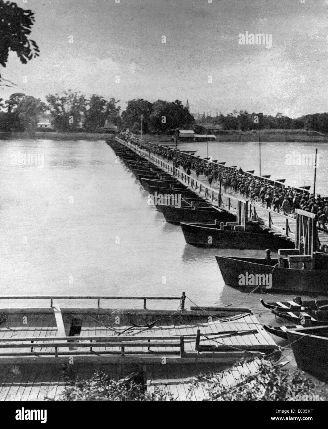 Serbian soldiers hi-res stock photography and images - Alamy