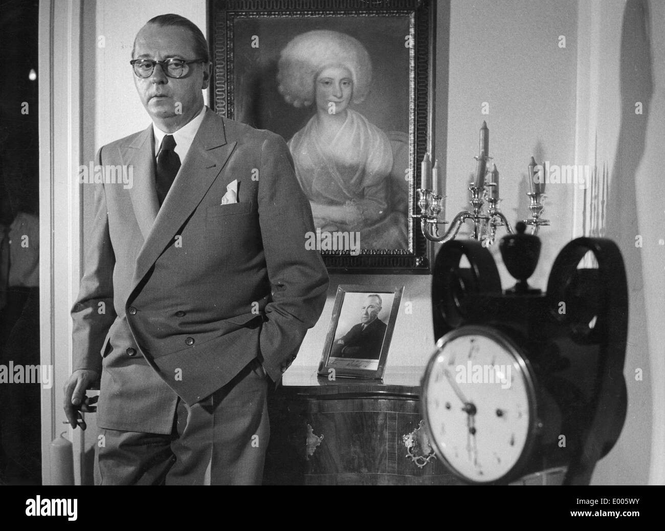 Heinrich von Brentano, 1959 Stock Photo - Alamy