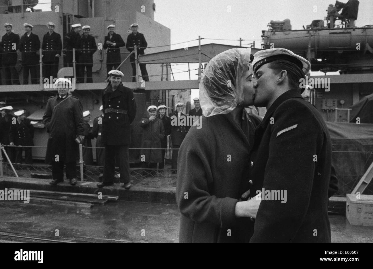 Farewell american soldier hi-res stock photography and images - Alamy