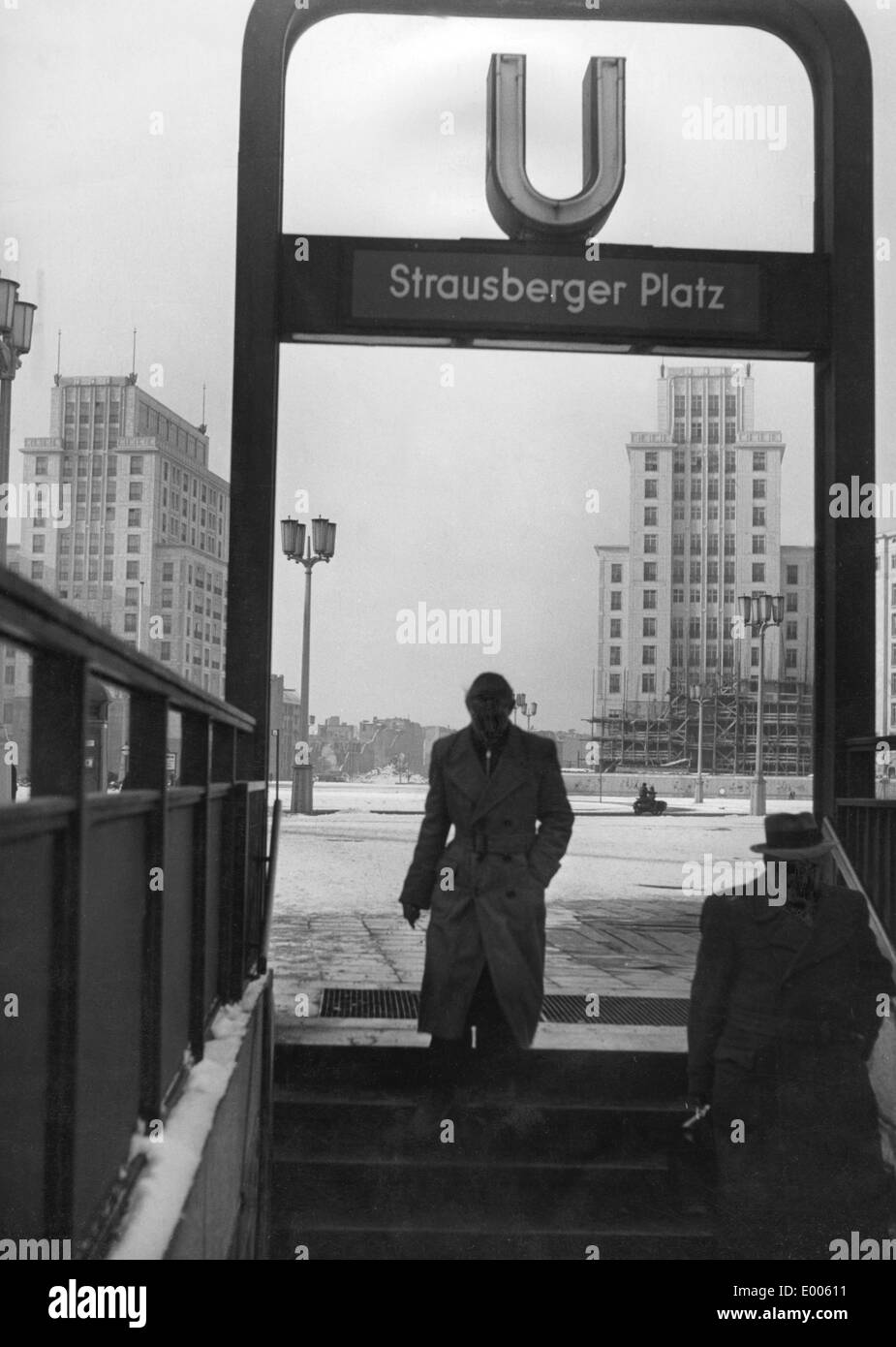 Strausberger Square, 1955 Stock Photo - Alamy