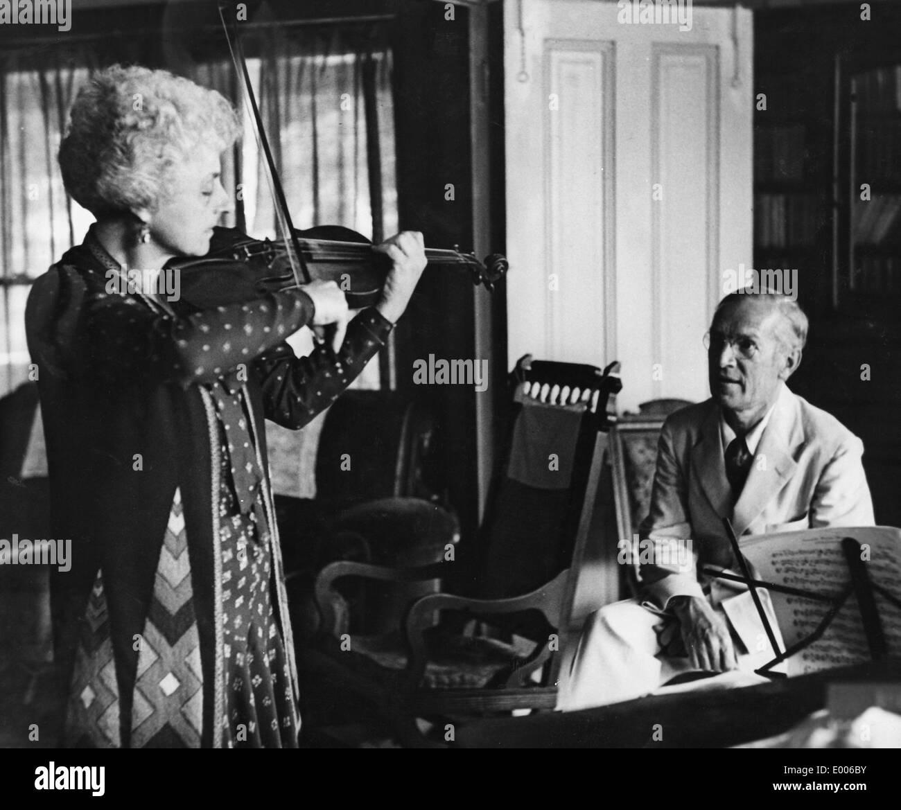 Upton sinclair hi-res stock photography and images - Alamy