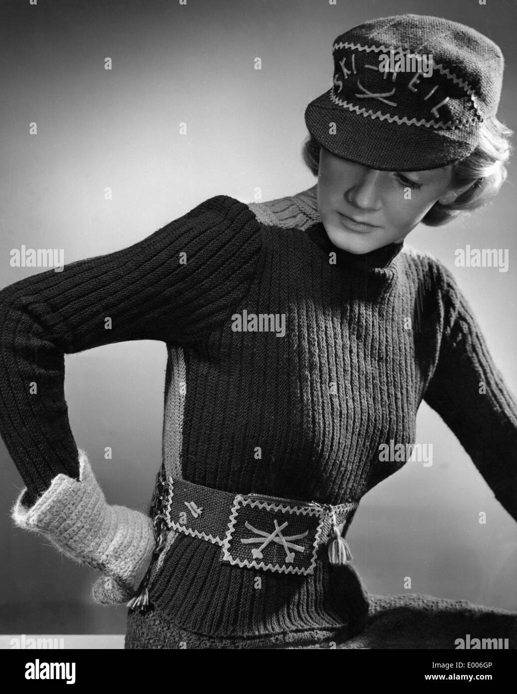 Women's fashion, 1937 Stock Photo - Alamy