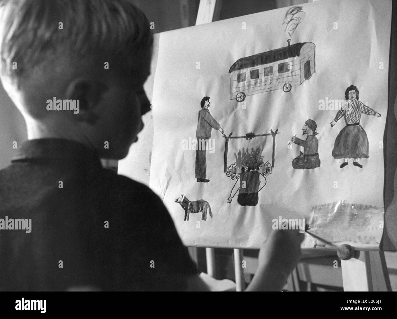 A child when painting, 50s Stock Photo - Alamy