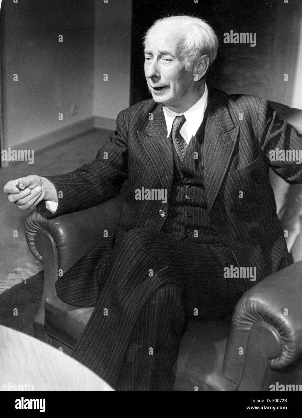 Heuss 1949 hi-res stock photography and images - Alamy