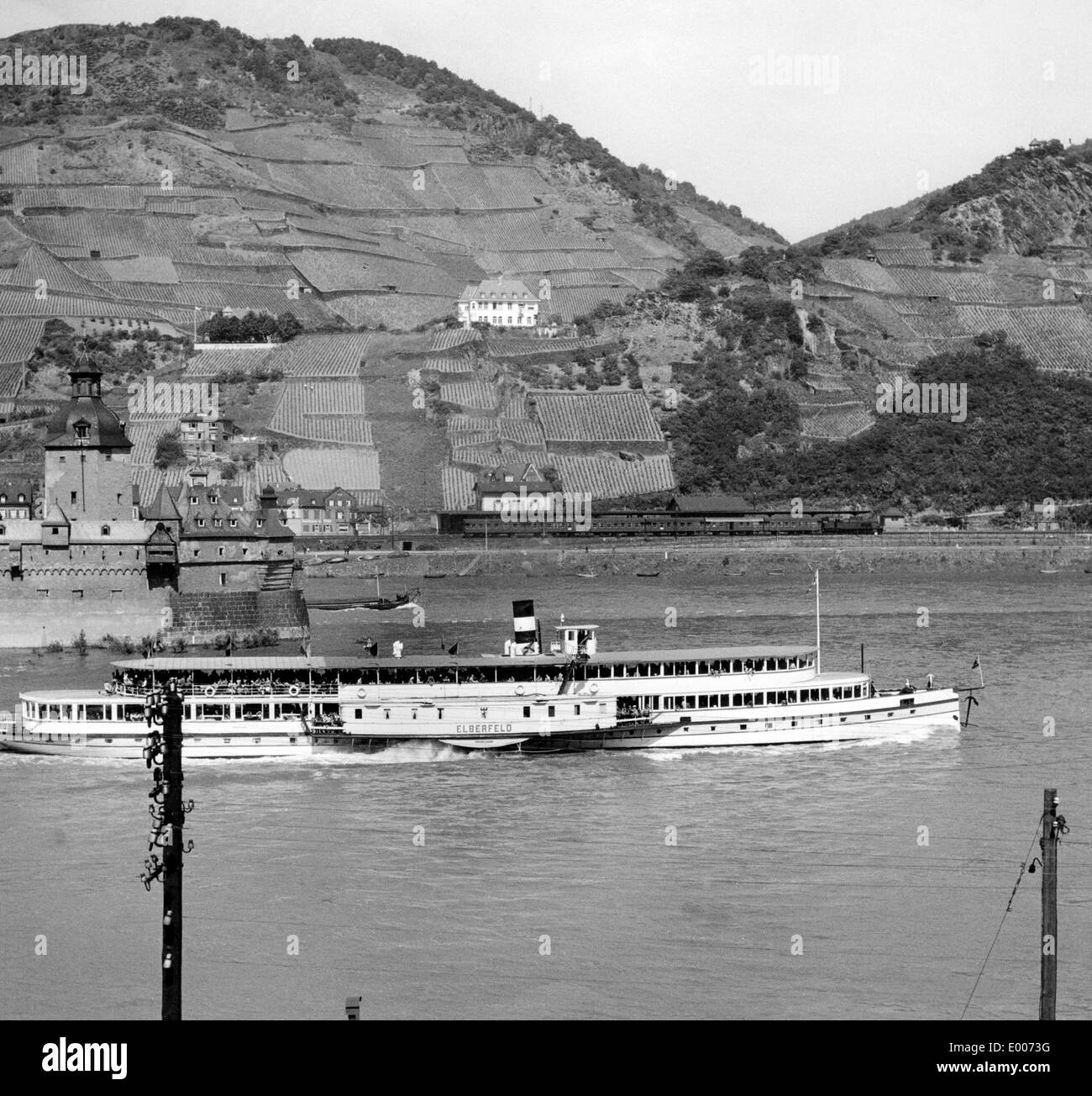 1950 ship hi-res stock photography and images - Alamy