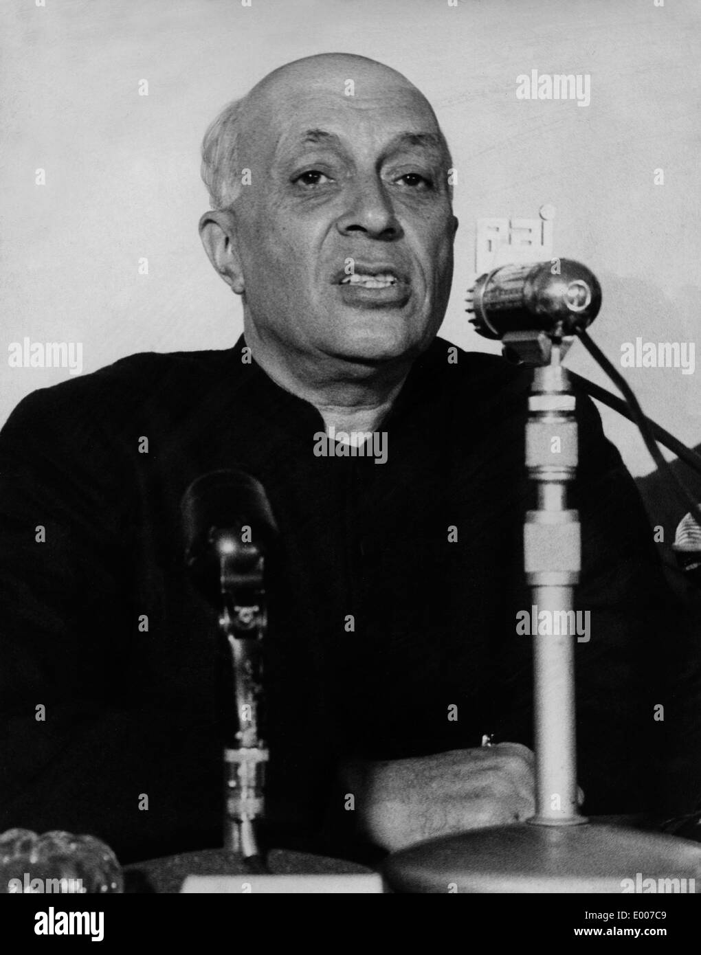 Jawaharlal nehru Black and White Stock Photos & Images - Alamy