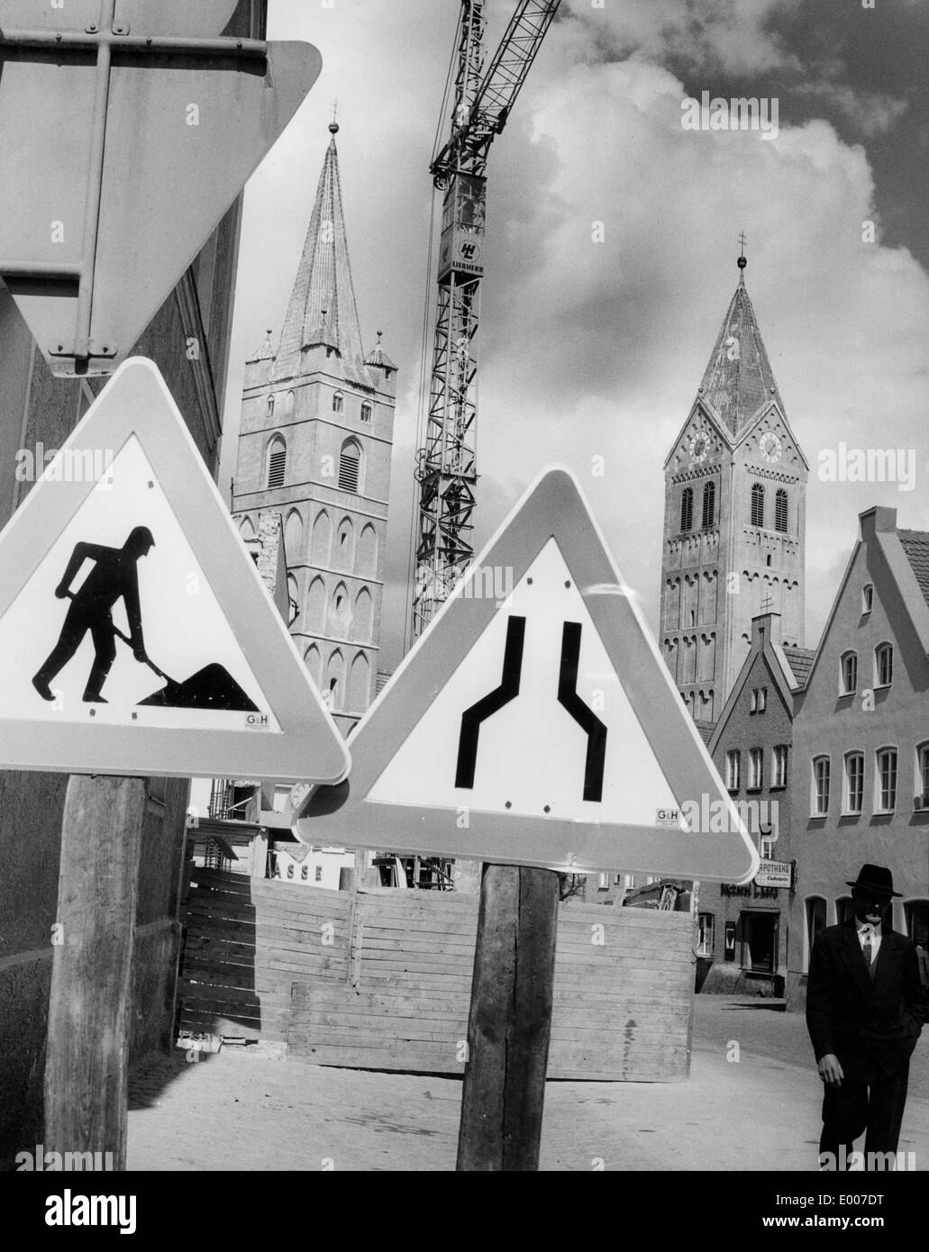 Road signs church signs hi-res stock photography and images - Alamy
