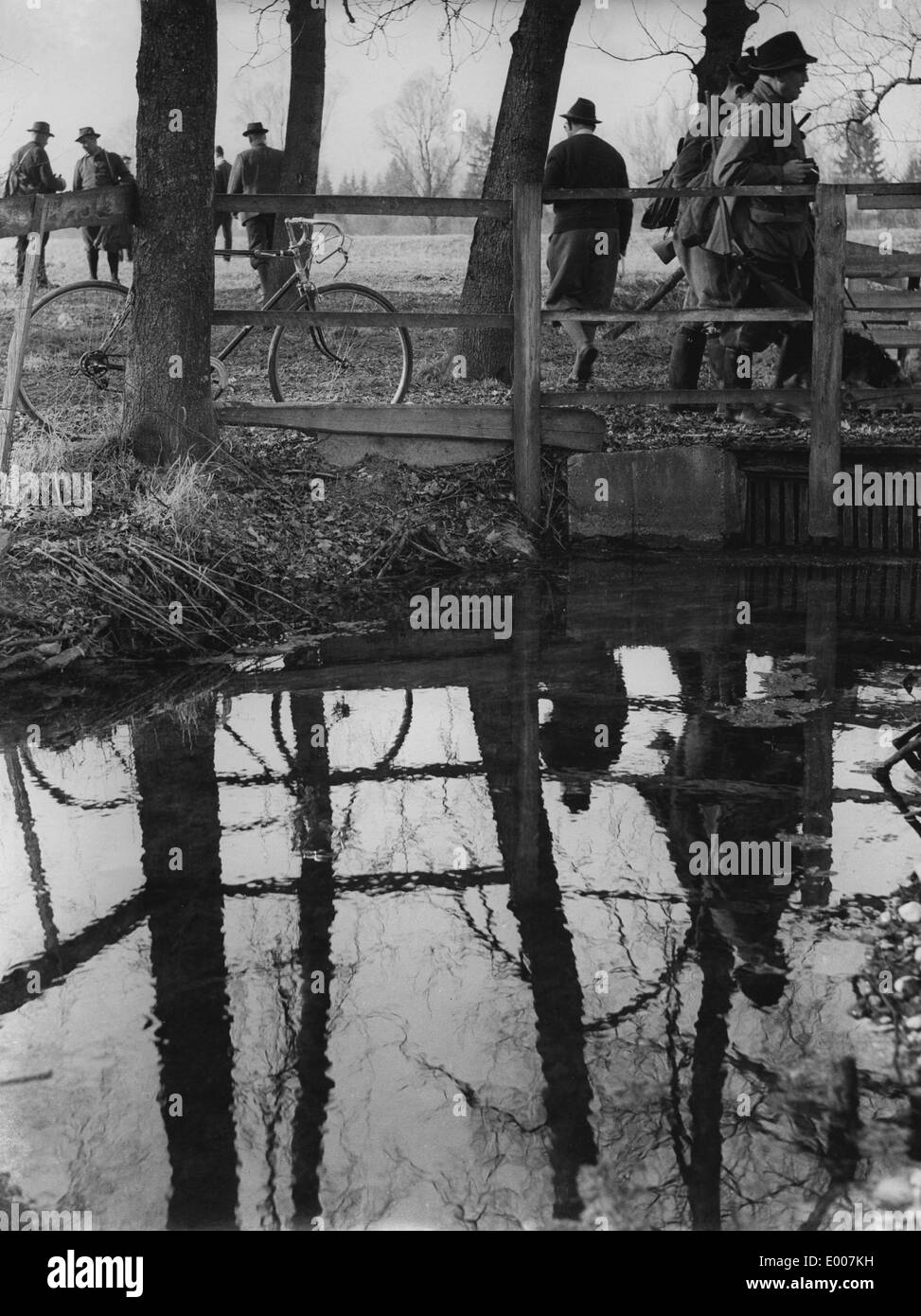 Hunters at a duck hunting in Moosburg Stock Photo - Alamy