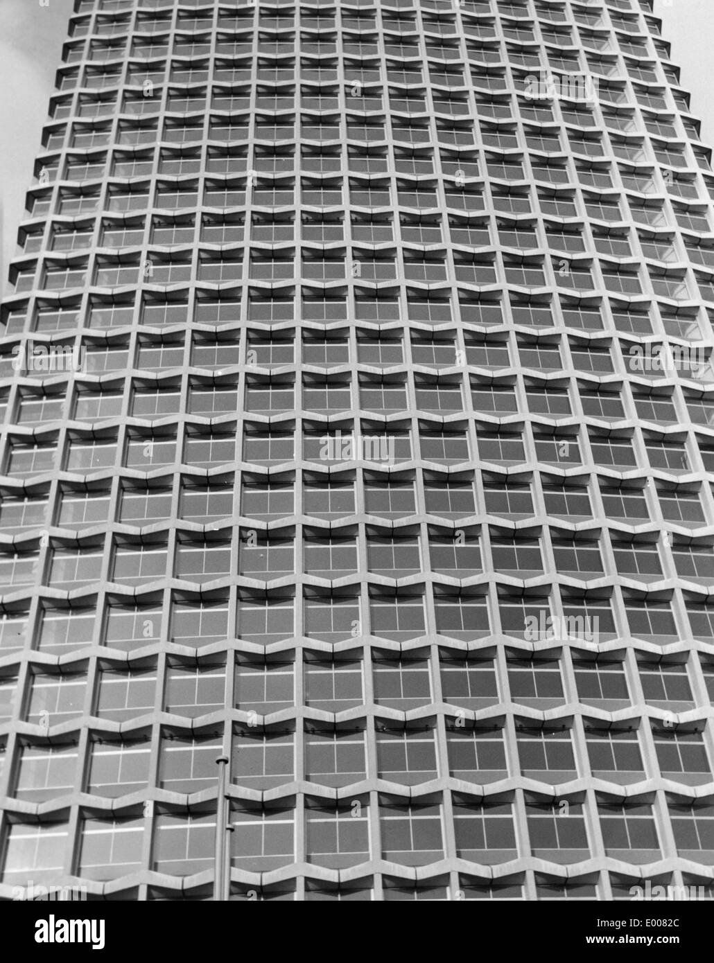 1967 building hi-res stock photography and images - Alamy