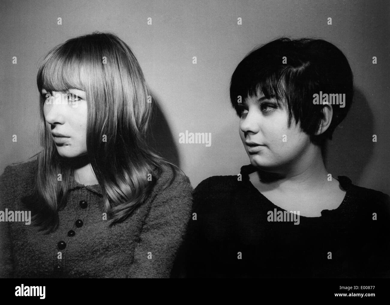 Two women, 1963 Stock Photo - Alamy