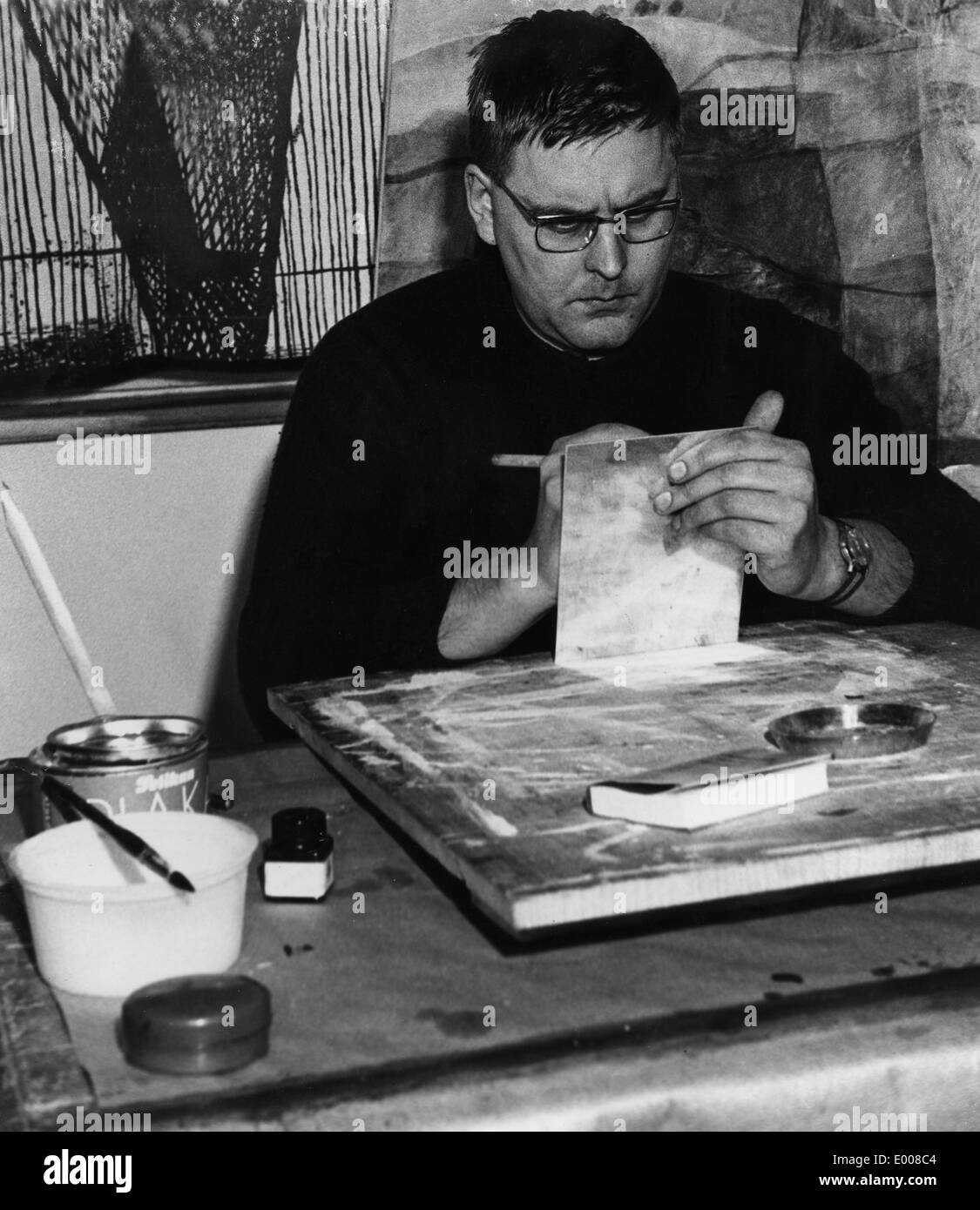 Artist color Black and White Stock Photos & Images - Alamy