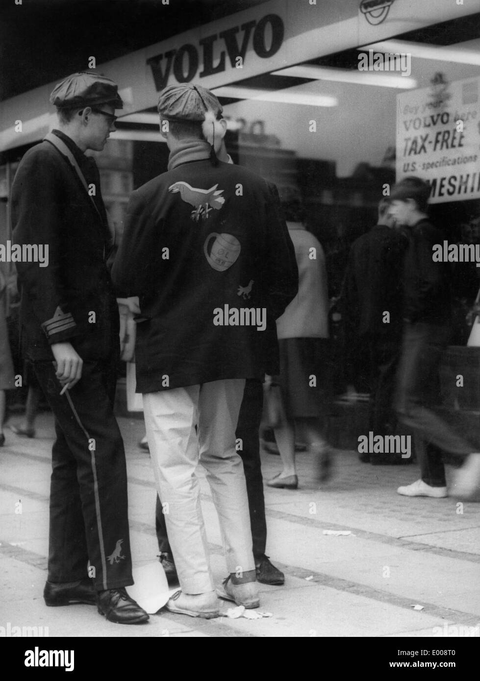 1964 graduation hi-res stock photography and images - Alamy