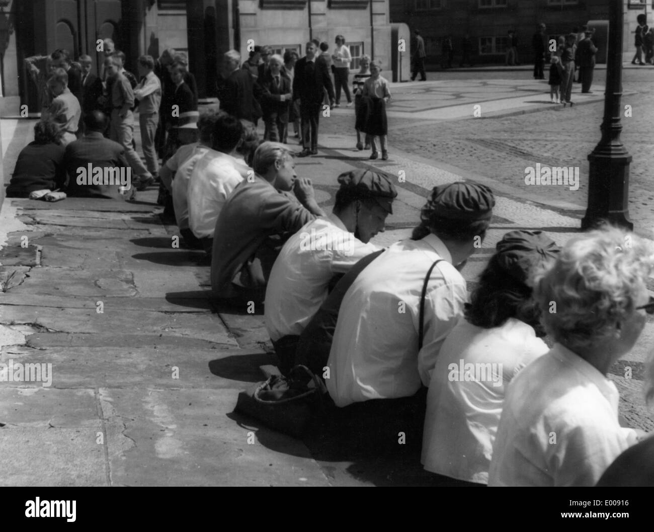 1964 graduation Black and White Stock Photos & Images - Alamy