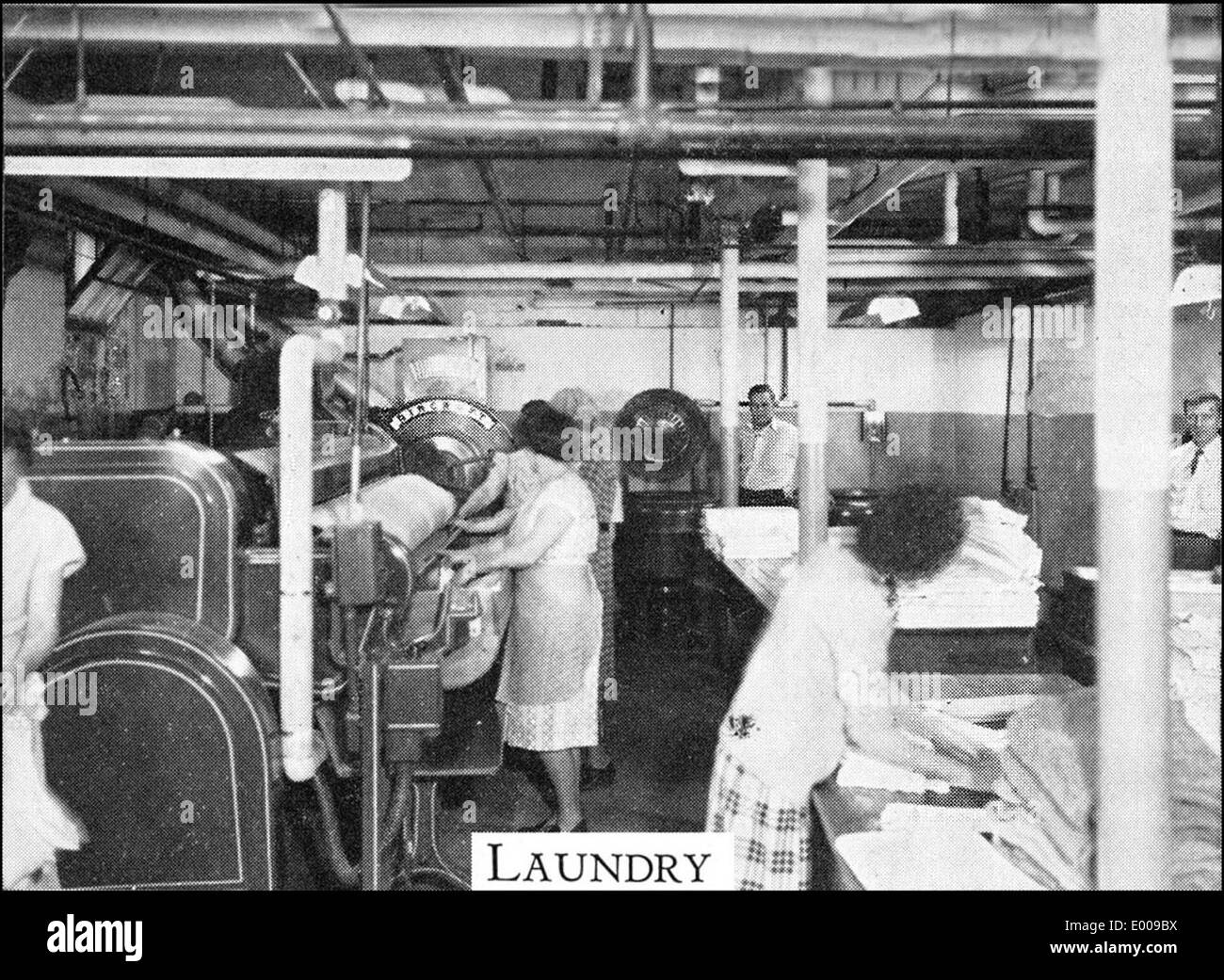 This image depicts the laundry facilities at the Elliot Community ...