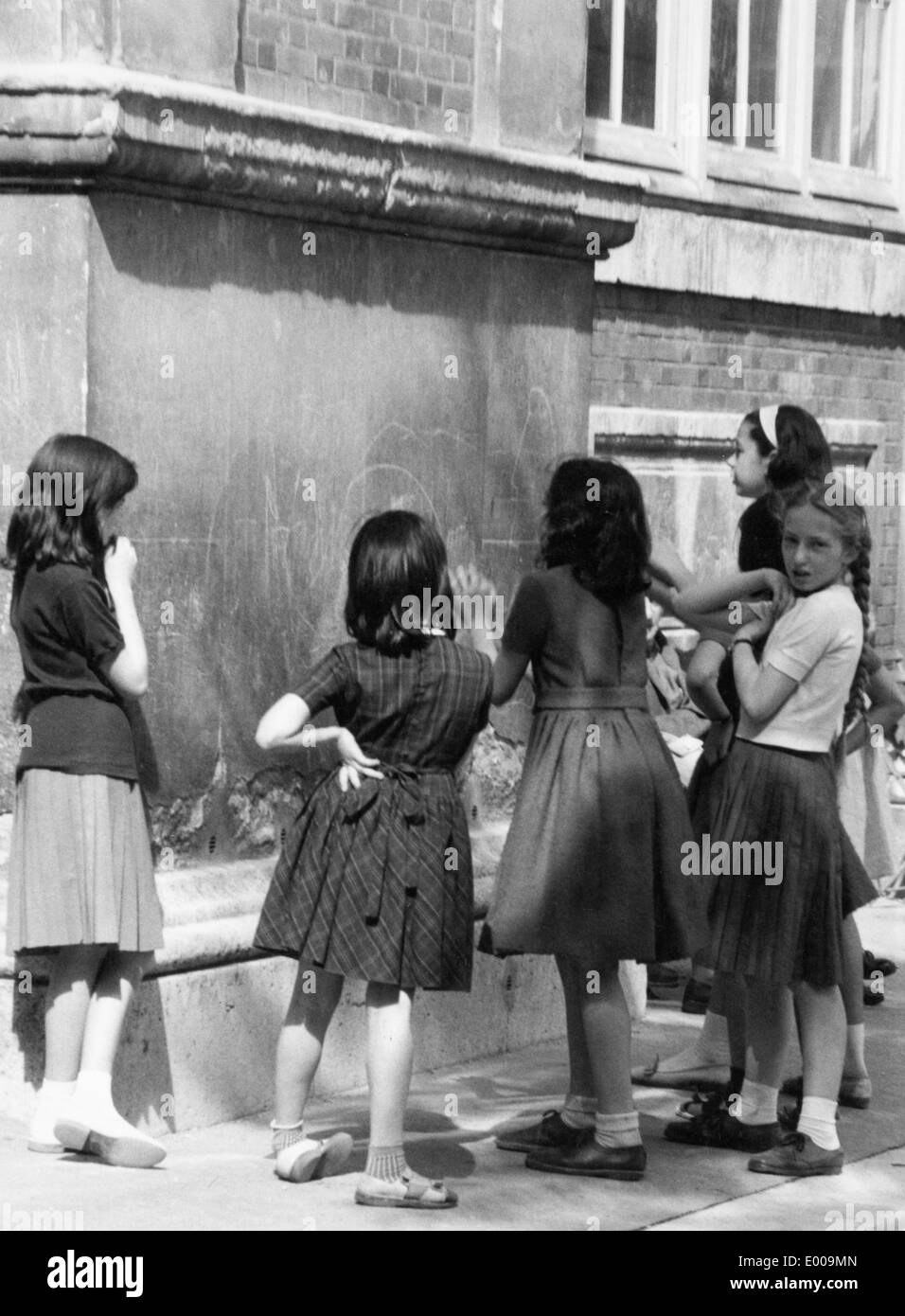 Children in Paris, 1959 Stock Photo - Alamy