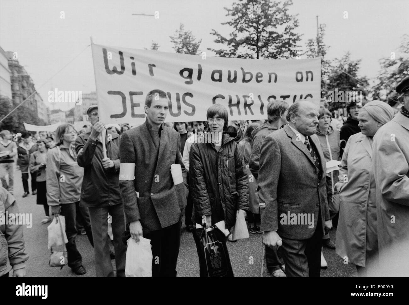 Christian parade Black and White Stock Photos & Images - Alamy