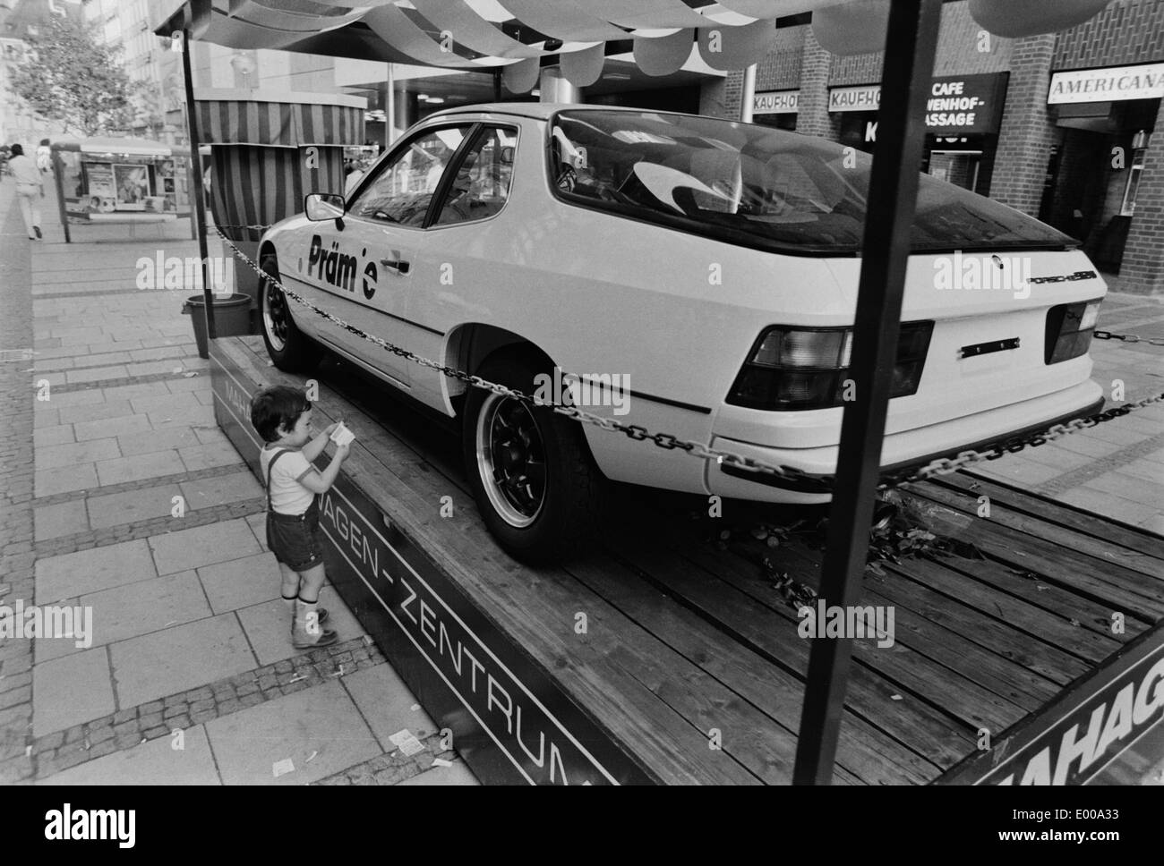 Prize car Black and White Stock Photos & Images - Alamy
