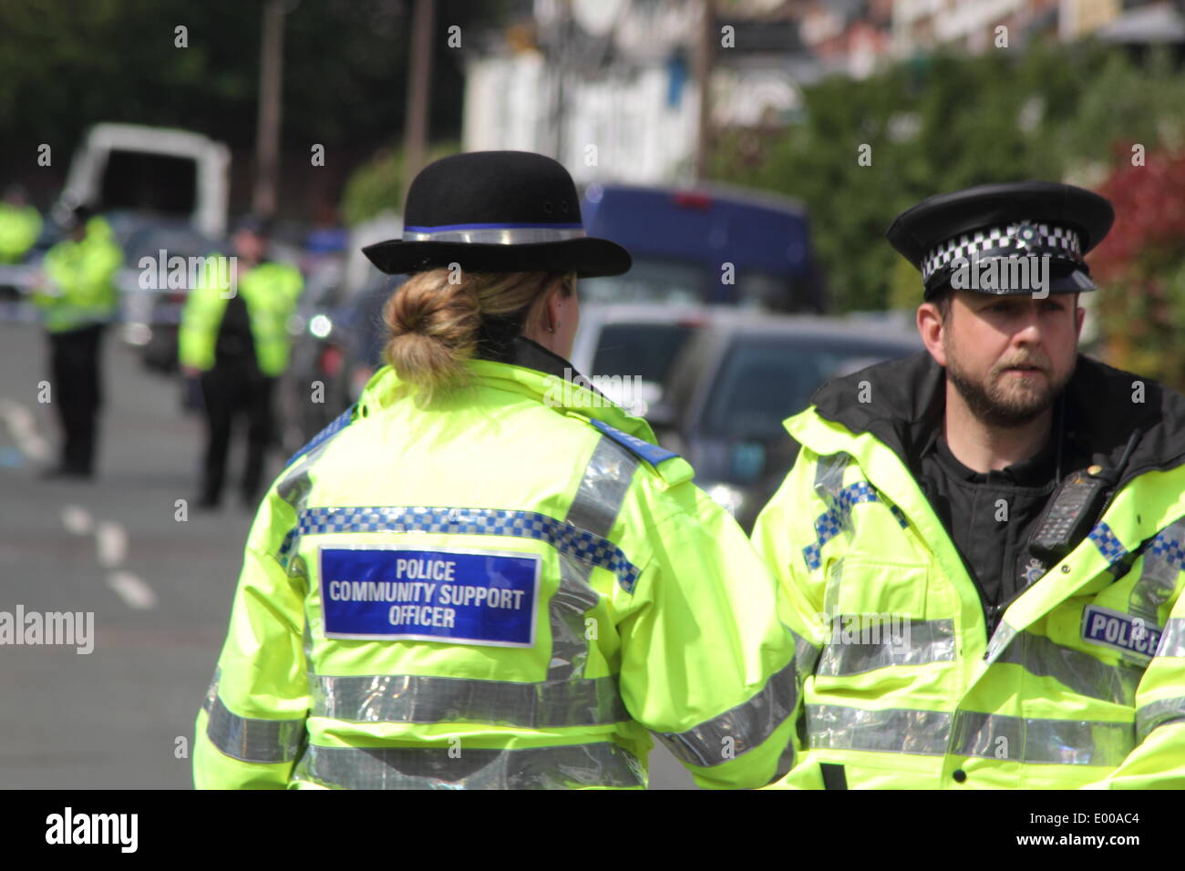 Including a police officer hi-res stock photography and images - Alamy