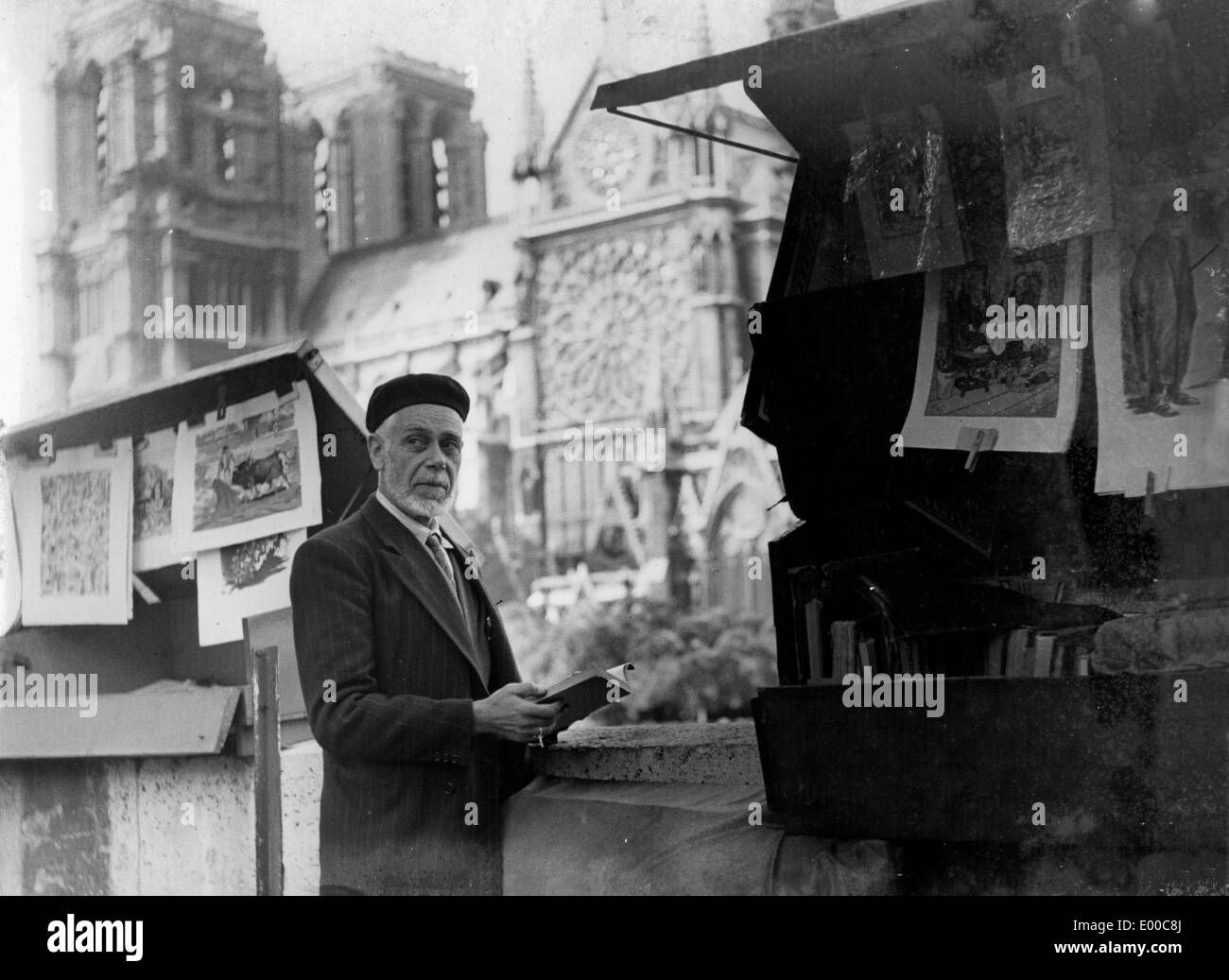 Man in Paris Stock Photo - Alamy