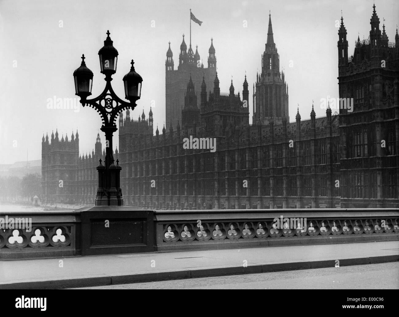 View westminster abbey in Black and White Stock Photos & Images - Alamy