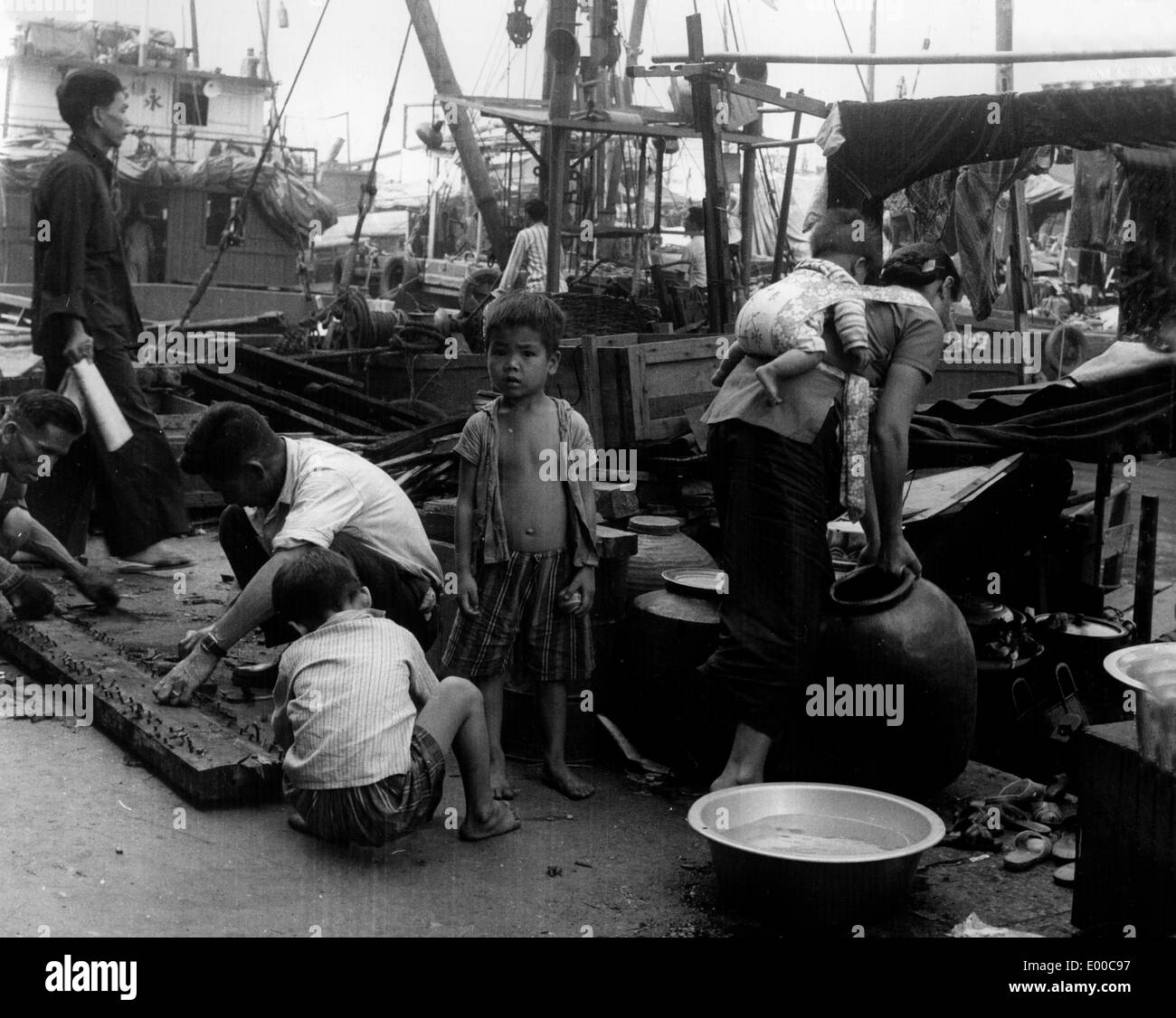 Port at work Black and White Stock Photos & Images - Alamy