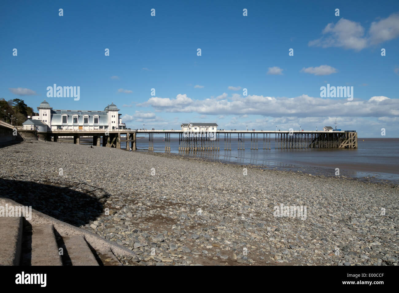 CARDIFF UK MARCH 2014 - View of Penarth Pier Stock Photo - Alamy
