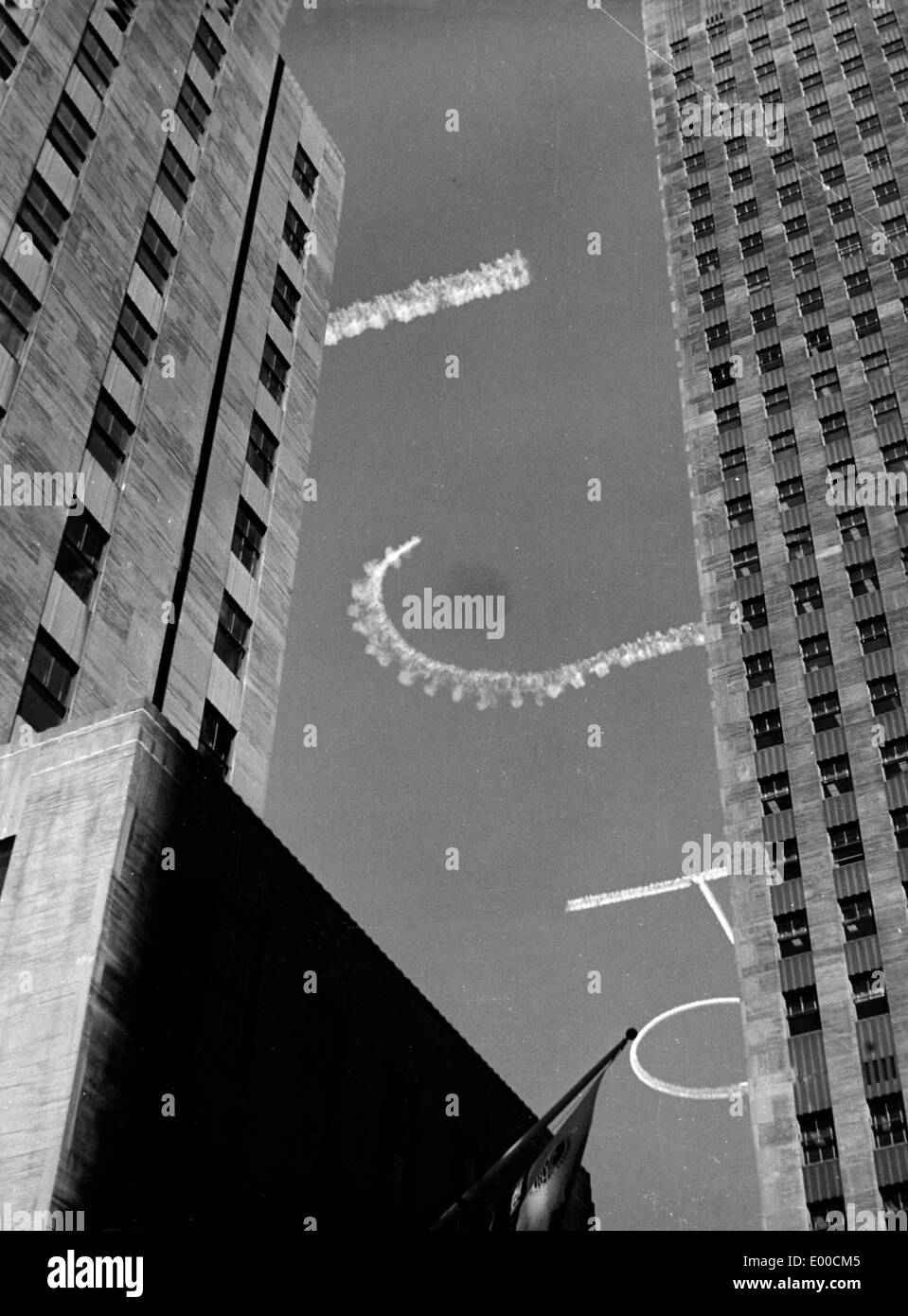 High rise blocks Black and White Stock Photos & Images - Alamy