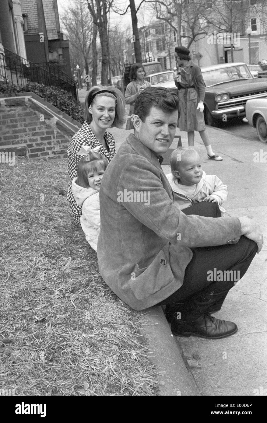 Edward Kennedy with his family in Bronxville, 1963 Stock Photo - Alamy