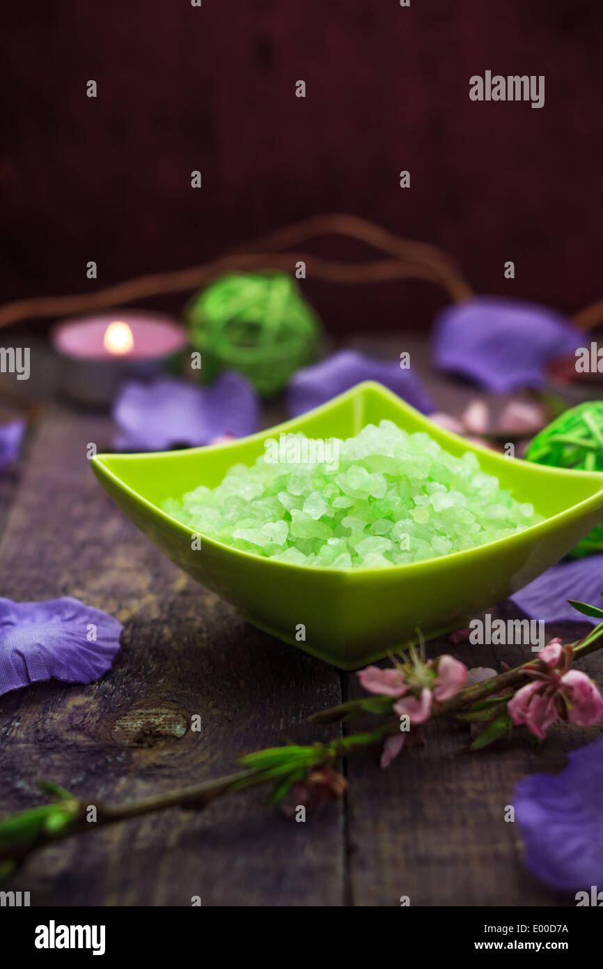 Green salt spa hi-res stock photography and images - Alamy