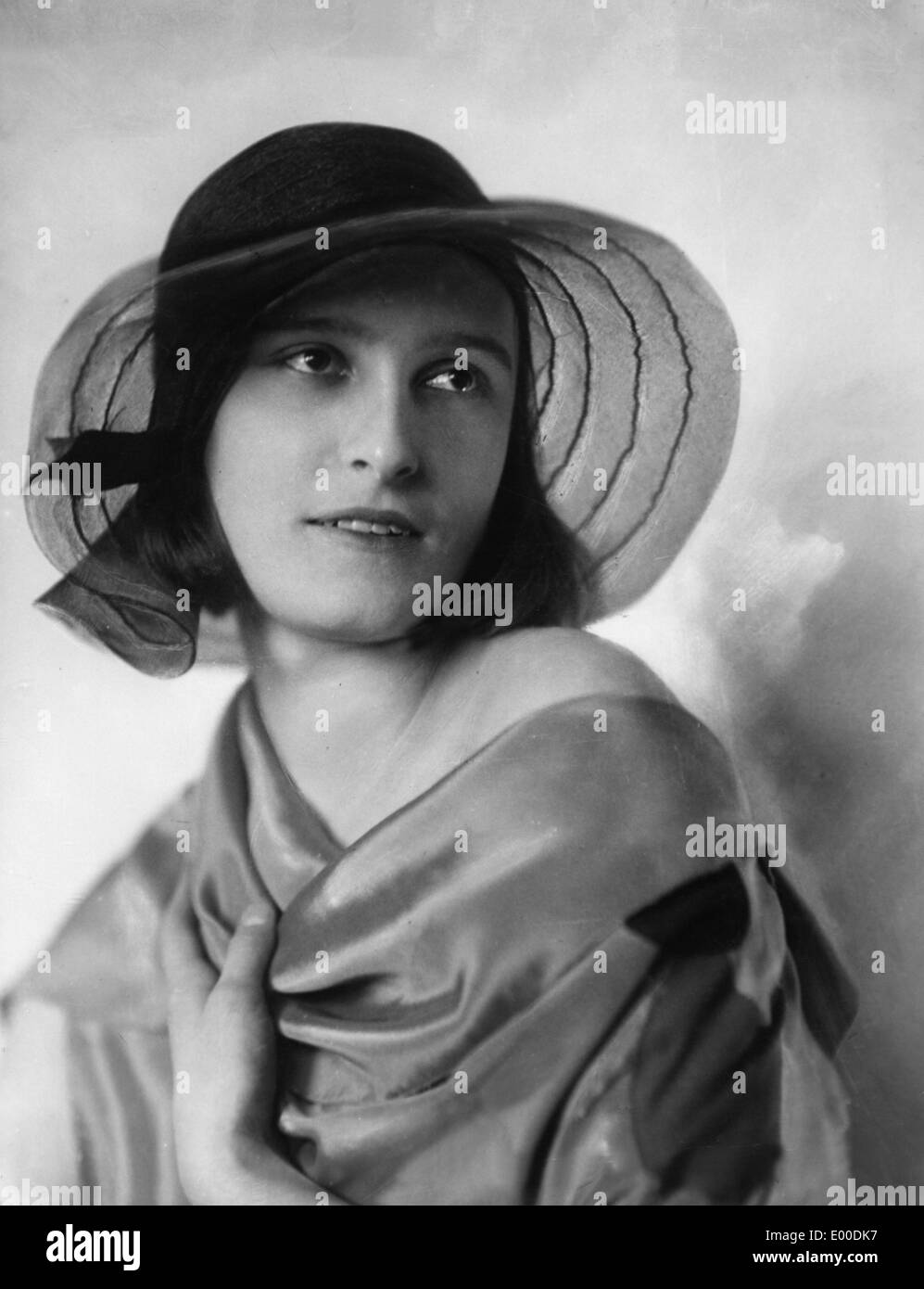 Portrait of a woman, 1935 Stock Photo - Alamy