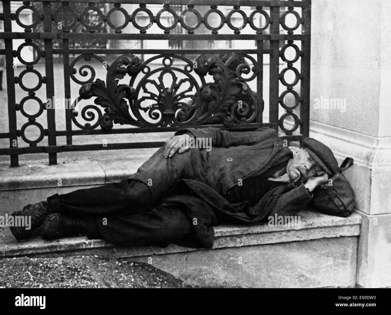 Social architecture london Black and White Stock Photos & Images - Alamy