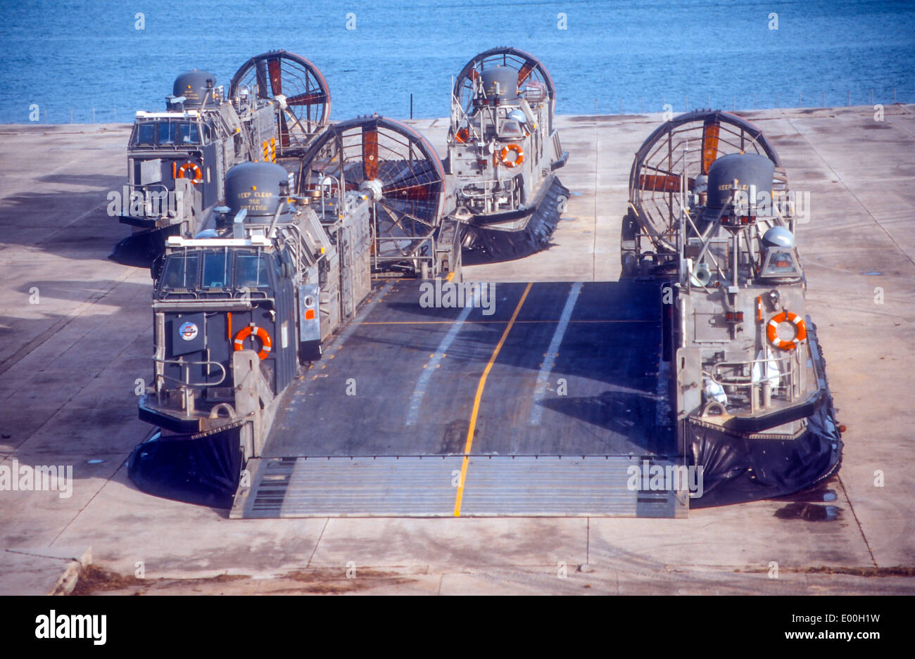 World war ii landing craft hi-res stock photography and images - Alamy