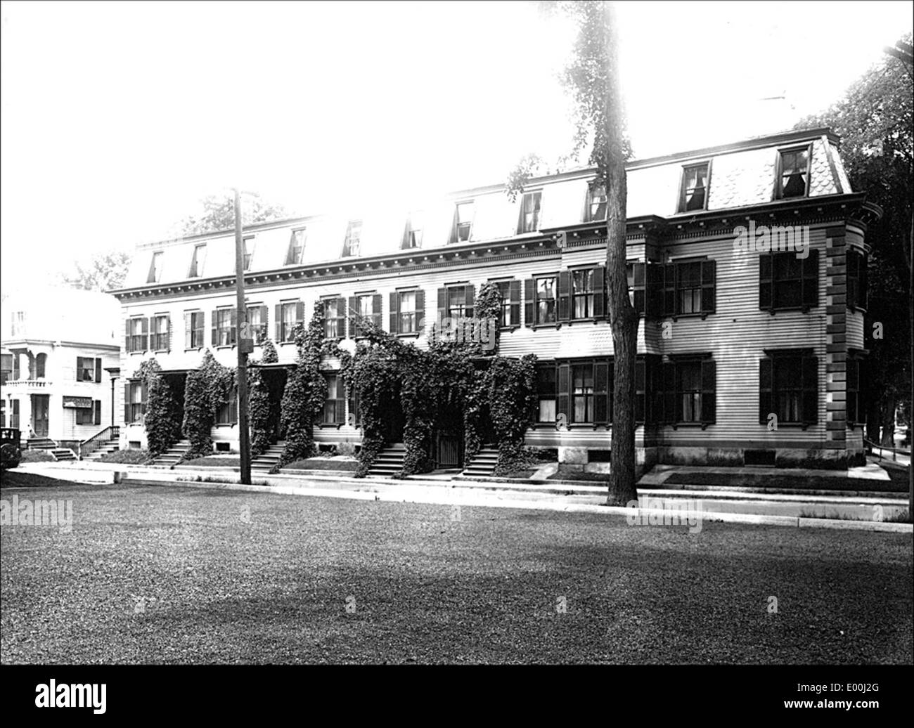 Barkerblockrowhouses hi-res stock photography and images - Alamy