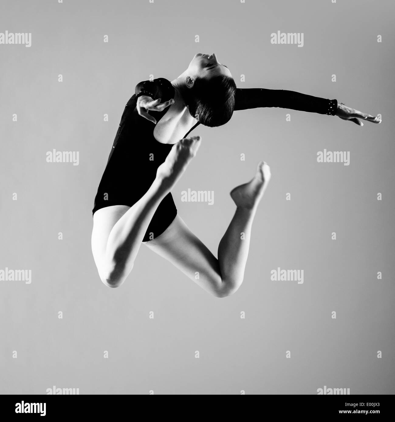 Acrobatic ballet Black and White Stock Photos & Images - Alamy