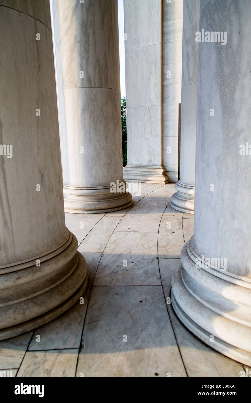 Marble pillars hi-res stock photography and images - Alamy