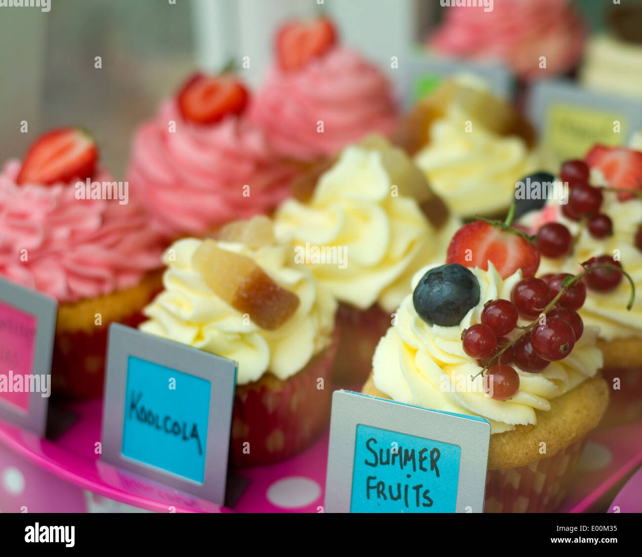 Cake shop window cakes display cake shop hi-res stock photography and ...