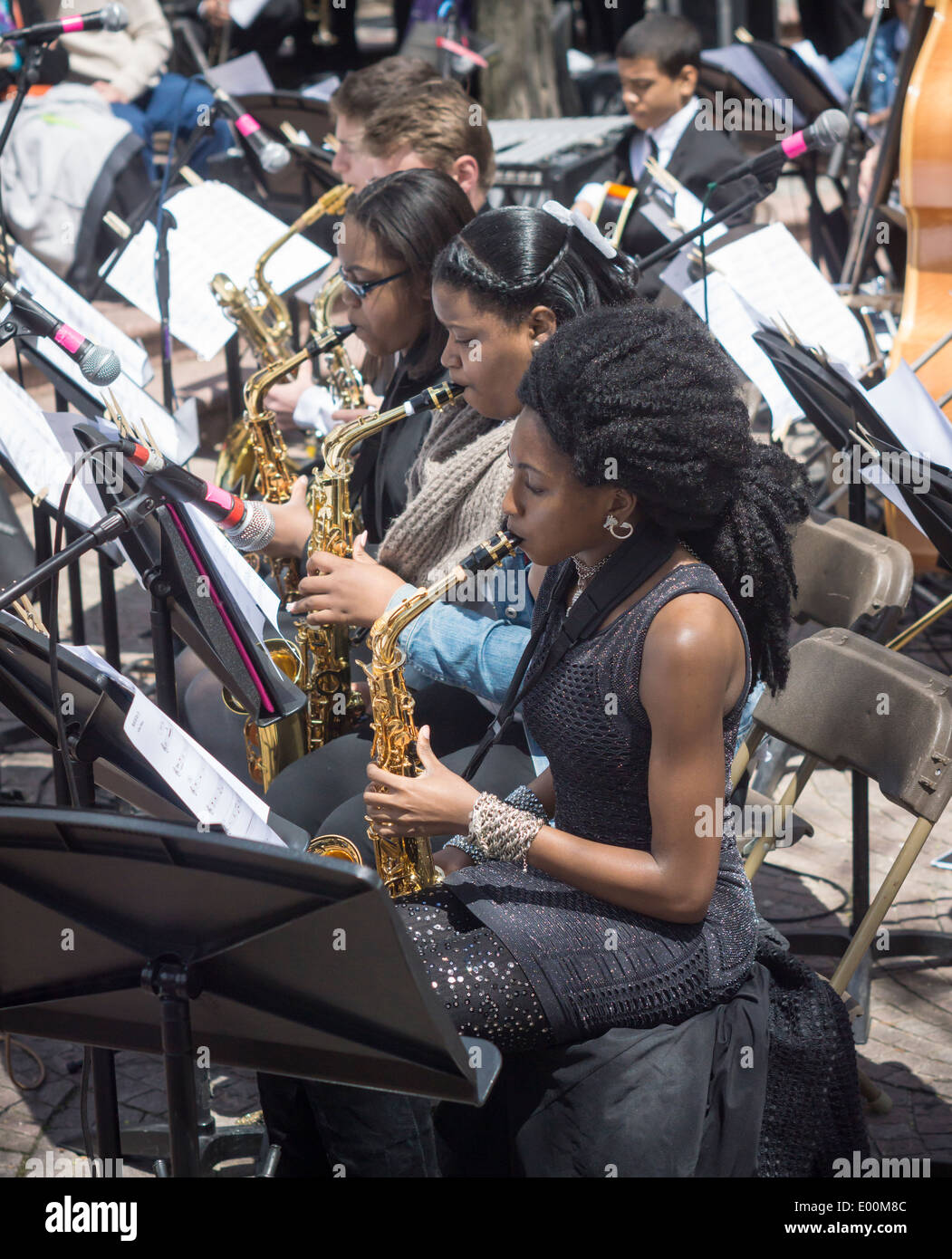 The big big train band hi-res stock photography and images - Alamy