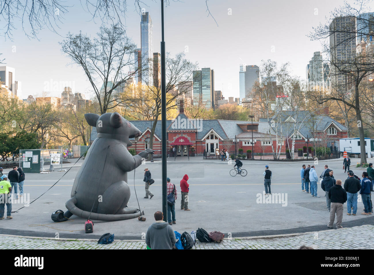 Union carpenters hi-res stock photography and images - Alamy