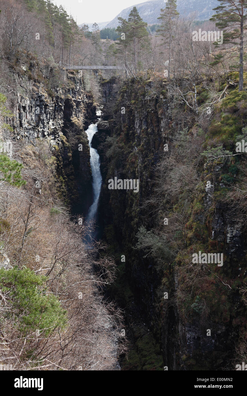 The Falls of Measach in the Corrieshalloch Gorge, on the River Droma ...