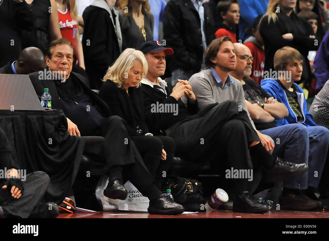 Los Angeles, CA, USA. 18th Jan, 2012. Los Angeles Clippers Owner Donald ...