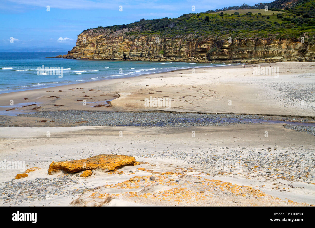 Roaring Beach, on Tasmania's Tasman Peninsula Stock Photo - Alamy