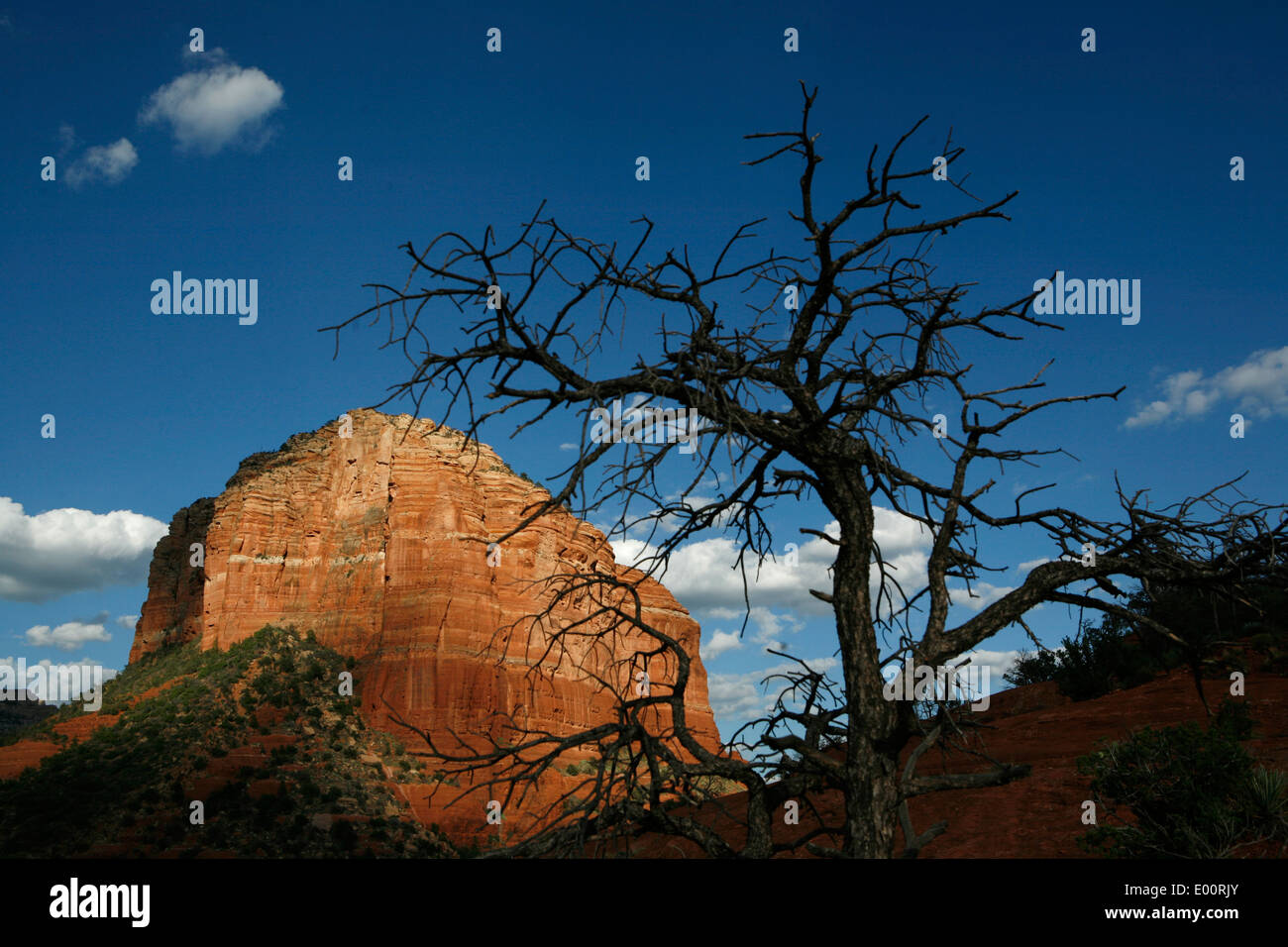 Sedona straddles the county line between Coconino and Yavapai counties ...