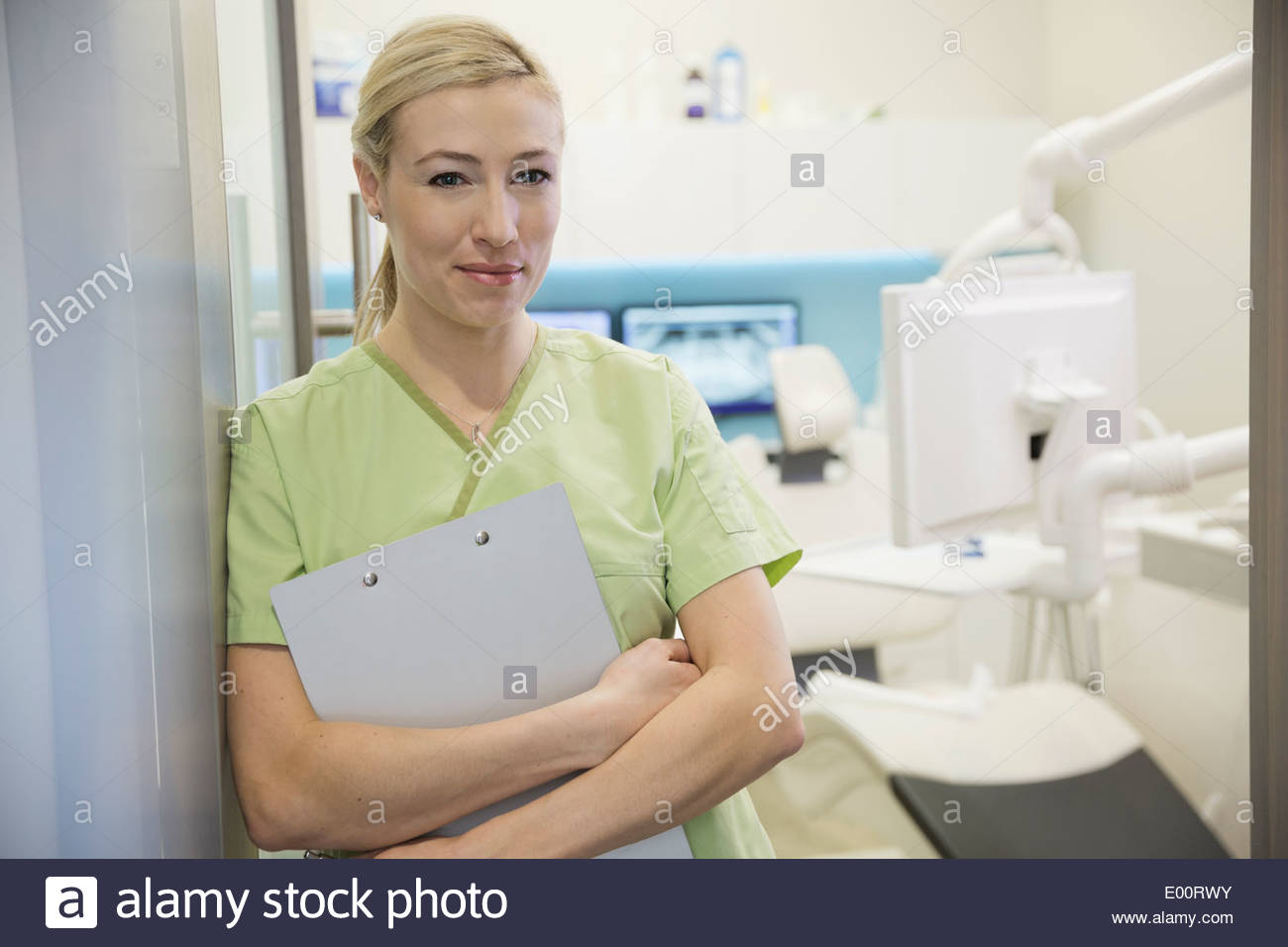 Happy office assistant hi-res stock photography and images - Alamy