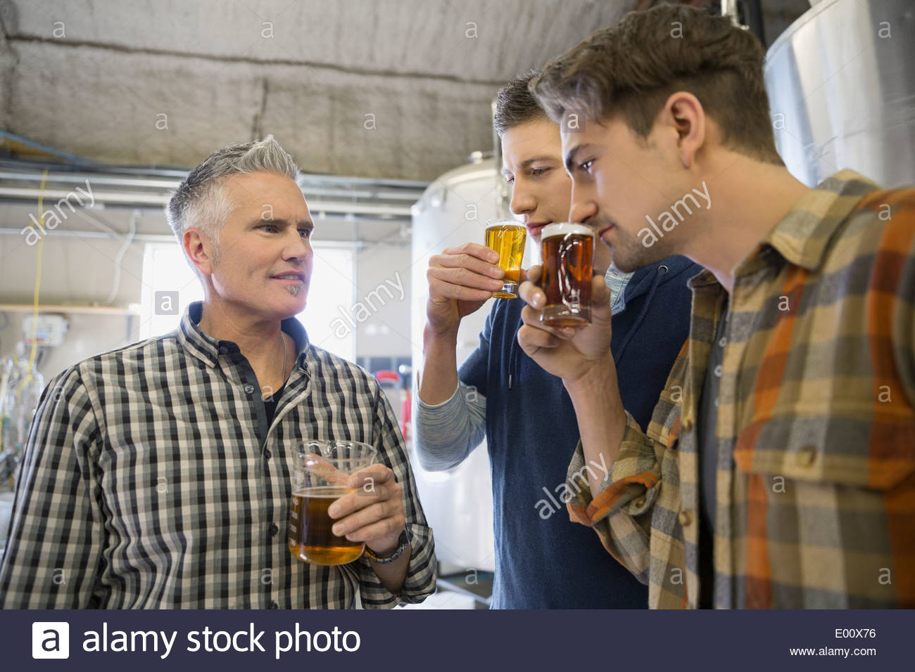 Beer men hi-res stock photography and images - Alamy