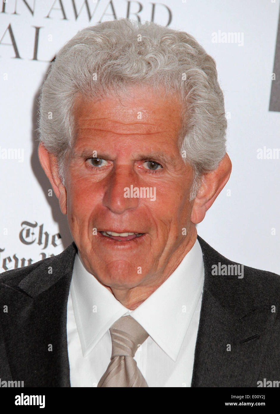 New York, New York, USA. 28th Apr, 2014. Actor TONY ROBERTS attends the ...