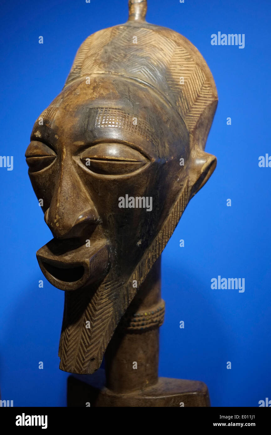 Very old people congo hi-res stock photography and images - Alamy