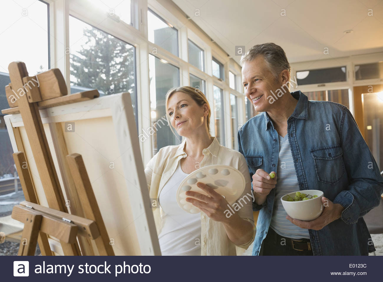 Painting women eating hi-res stock photography and images - Alamy
